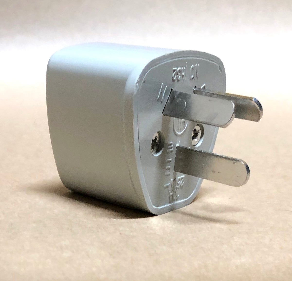 Travel Adaptor US plug to AU Power Point. – Austin Amusements